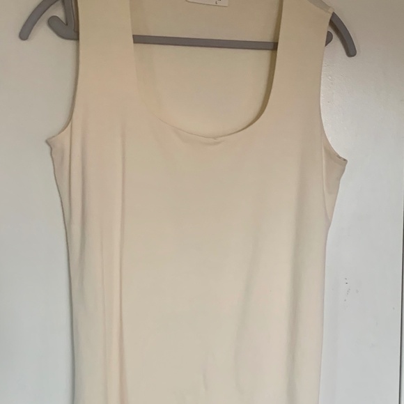 Kettlewell Colours | Tops | Kettlewell Colours Soft Square Vest L Cream ...